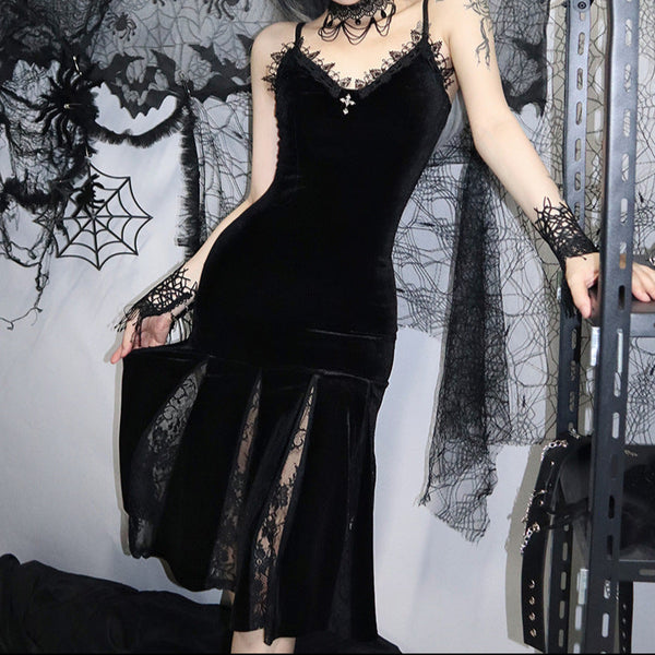 Goth Clothing For Women - Shop Gothic Apparel