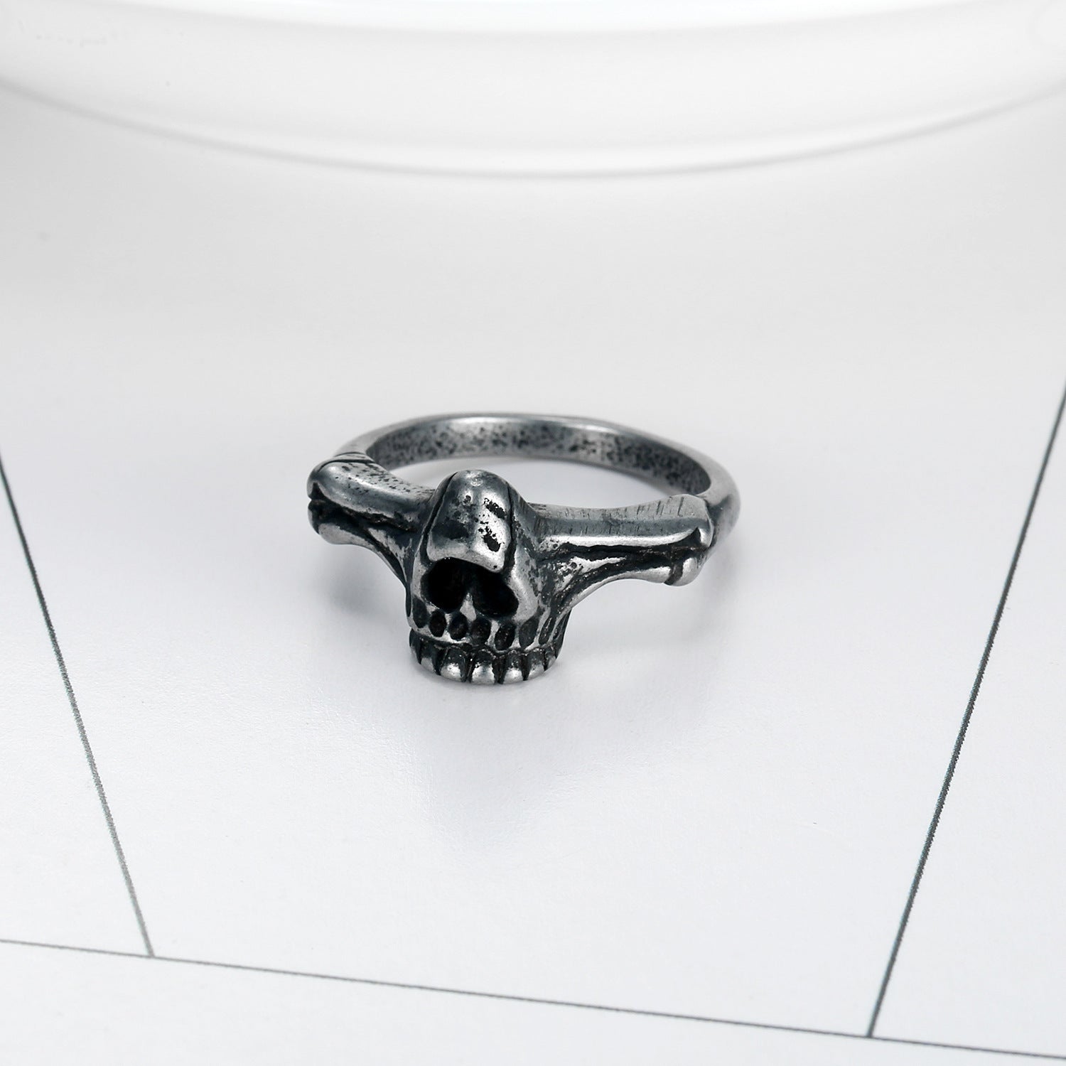Small Skull Ring - Unisex Bottom Teeth Skull Ring